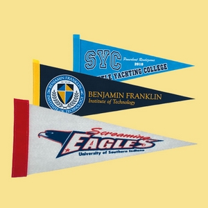 Custom Pennants - Wholesale | Deluxe.com